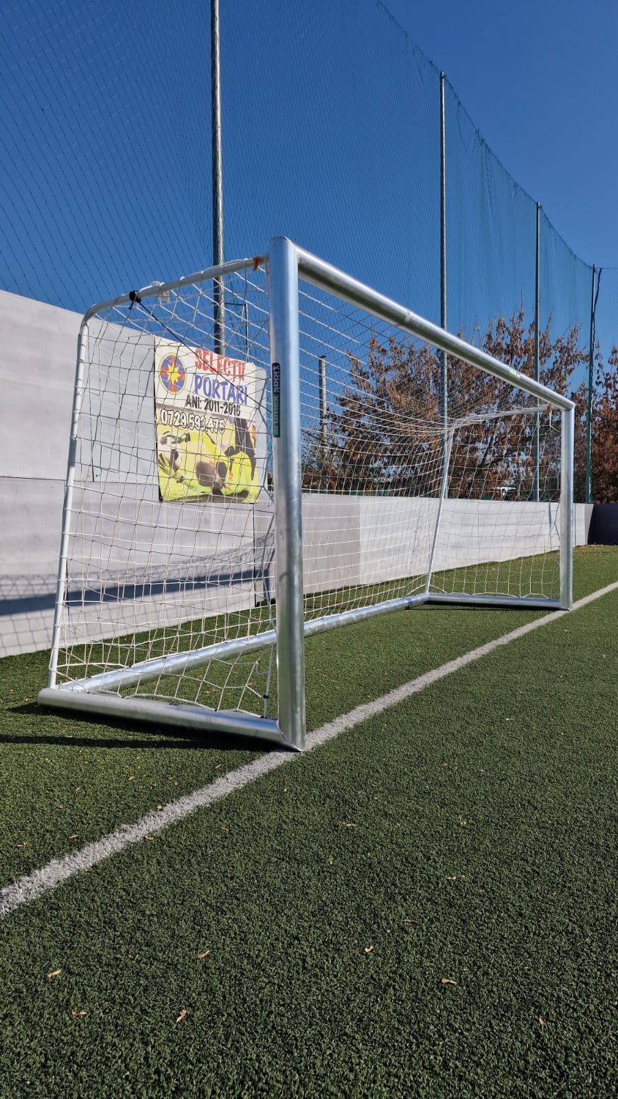 PORTI FOTBAL PROFIL OVAL 5 X 2 M, SPATE DUR ALUMINIU,(Pereche) COD 403 ...